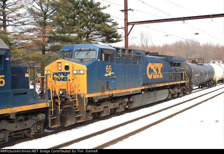 CSX 65 on Q439